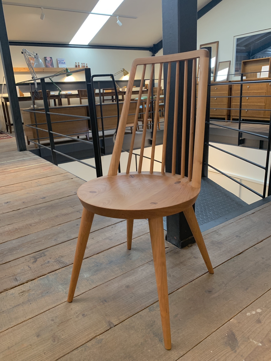 チェア紹介「bo chair」 宮崎椅子製作所 | TRUSS FACTORY